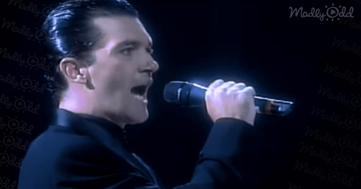 Antonio Banderas Performs Haunting ‘Phantom’ Duet And Stuns Everyone ...