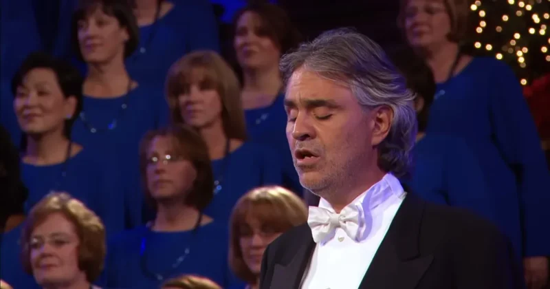 Opera Singer Andrea Bocelli Performs Heavenly Rendition of 'The Lord’s ...