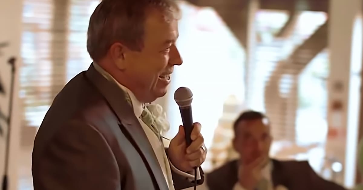 Dad Sings 'I Loved Her First' During Tearjerking Speech at Daughter’s ...