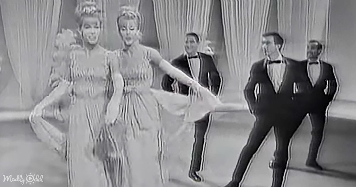 The Kessler Twins Wow Ed Sullivan’s Show with ‘On How To Be Lovely’ in ...