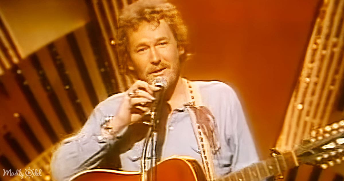 Gordon Lightfoot Takes Us Back to 1974 with “Sundown” Hit - Country Bucket