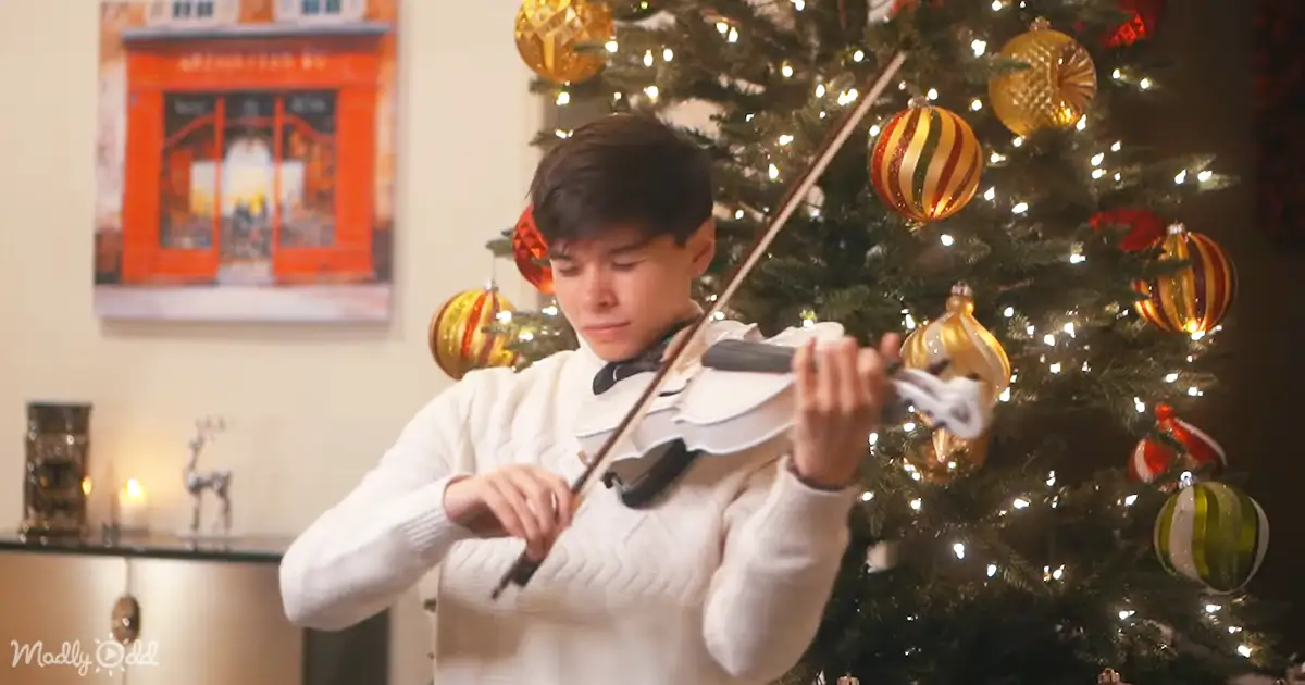 Alan Milan’s violin solo ‘Hark! The Herald Angels Sing’ — a Christmas ...