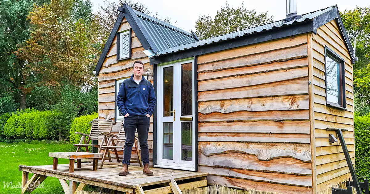 Teen’s Tiny House on Wheels Packed With Clever Hacks Wins The Internet ...
