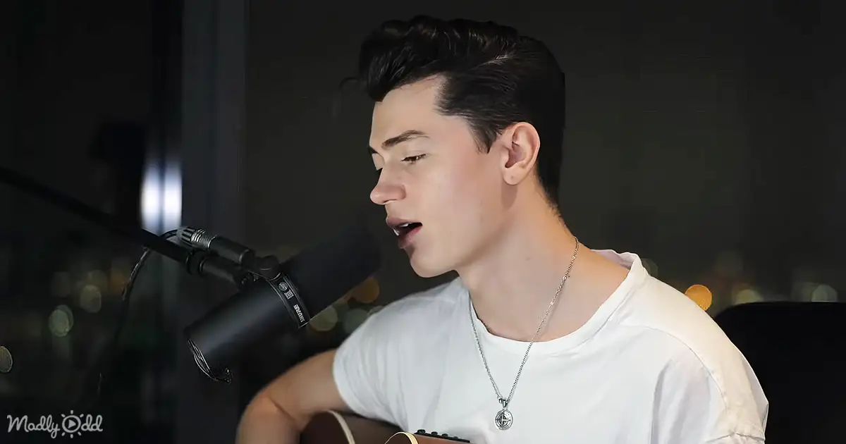 Elliot James Reay rocks ‘Unchained Melody’ with soul-stirring cover ...