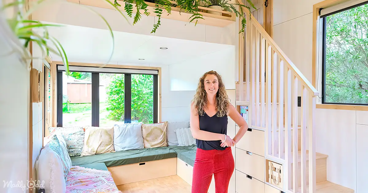 Single Mom Creates Her Spacious Tiny Home On A Budget - Country Bucket