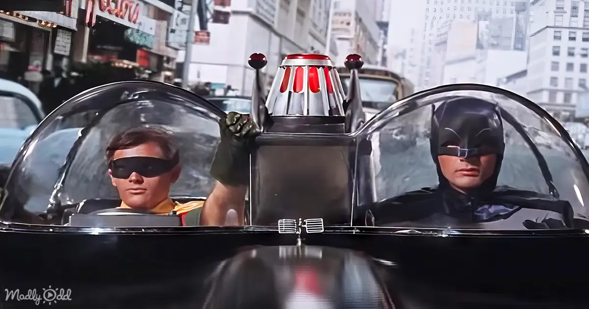 7 Hidden Bloopers from the 60’s Batman Show That Will Have You Rolling ...